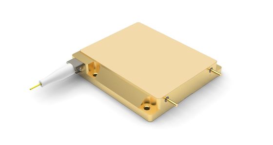 888nm 120W Fiber Coupled Diode Laser High Power Wavelength Stabilized